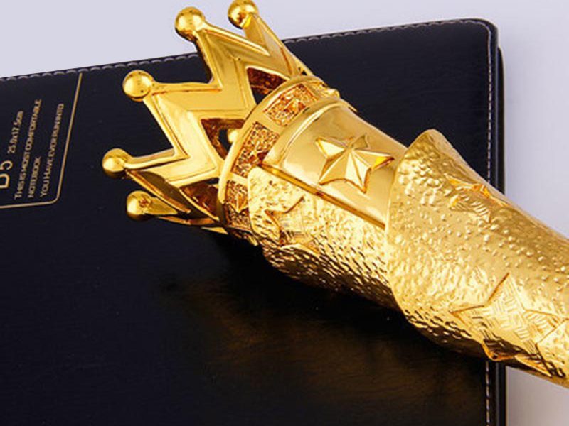 Submit Your Entry for the DIZZYDIDDY+PLUS Awards 2023, THE CROWNYS ...